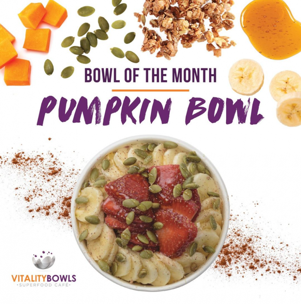 Refreshing Pumpkin Acai Bowl recipe packed with fruits and seeds ...